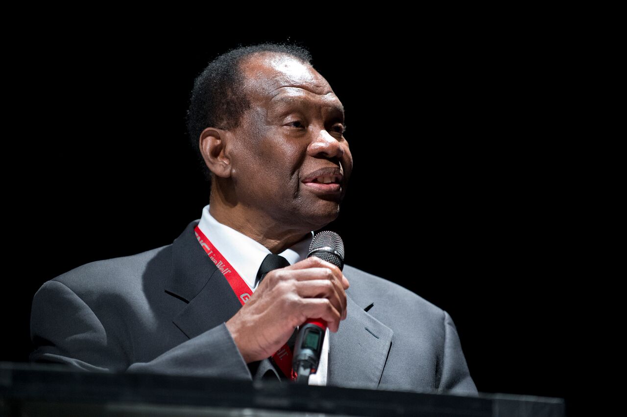 Winston Roberts | CPA | Bodybuilding | Physique | Figure | Wellness ...